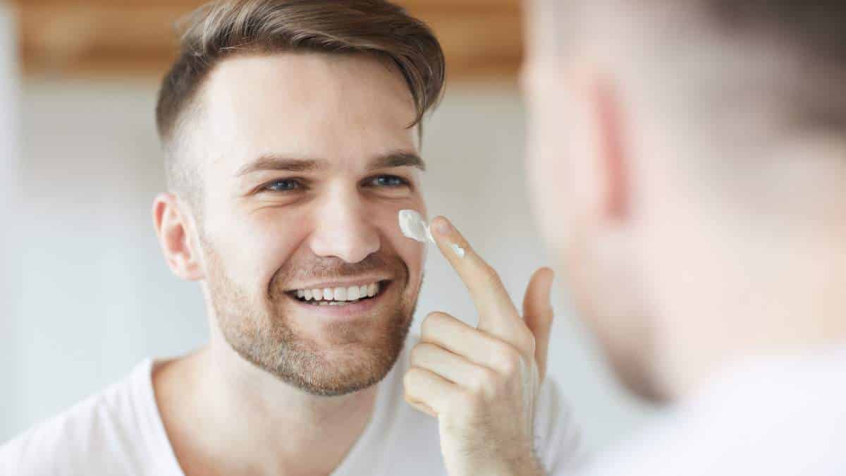 Well-groomed skin: A guide to men's facial care