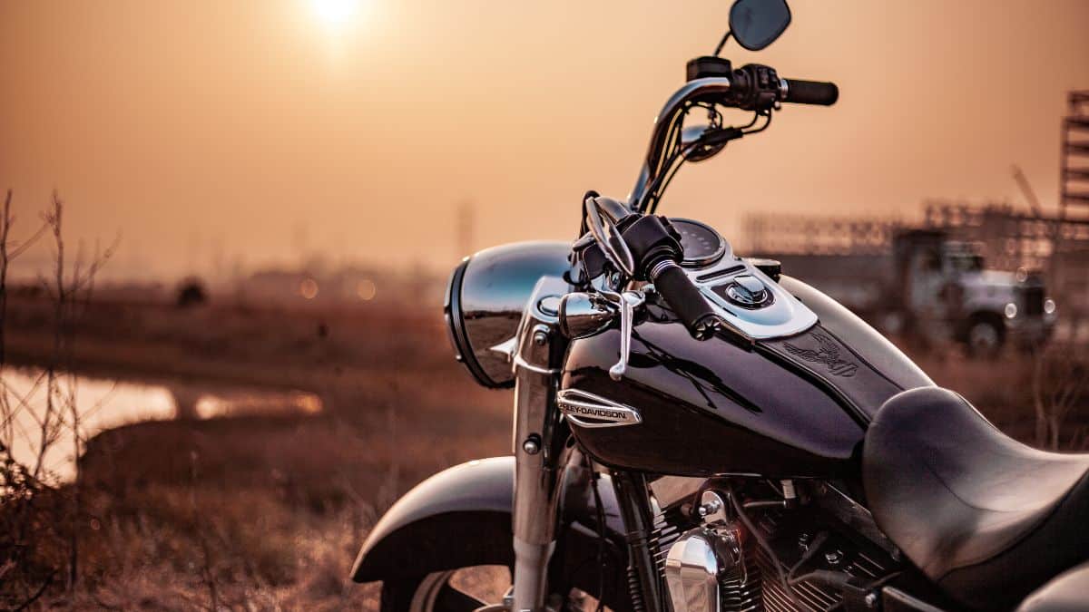 Why do men love motorcycles? Discover the fascination